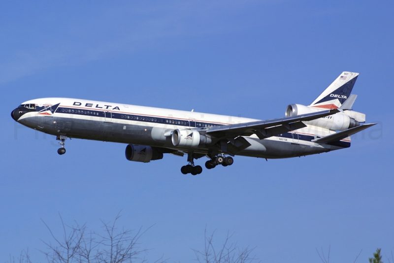 McDonnell Douglas DC-10 & MD-11 - flightlineaviationmedia