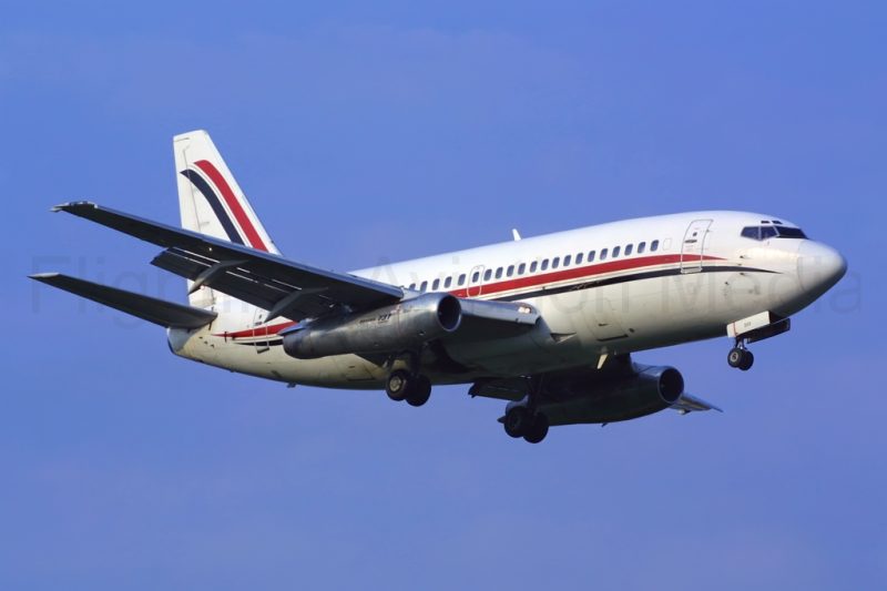 Boeing 737 Classic - flightlineaviationmedia