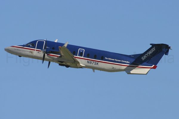 Regional Airliners – Props & Jets – Page 2 – flightlineaviationmedia