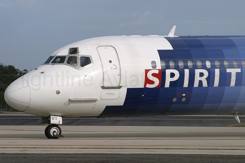 McDonnell Douglas MD-80 - flightlineaviationmedia
