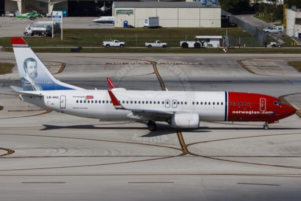 Boeing 737 Next Gen - flightlineaviationmedia
